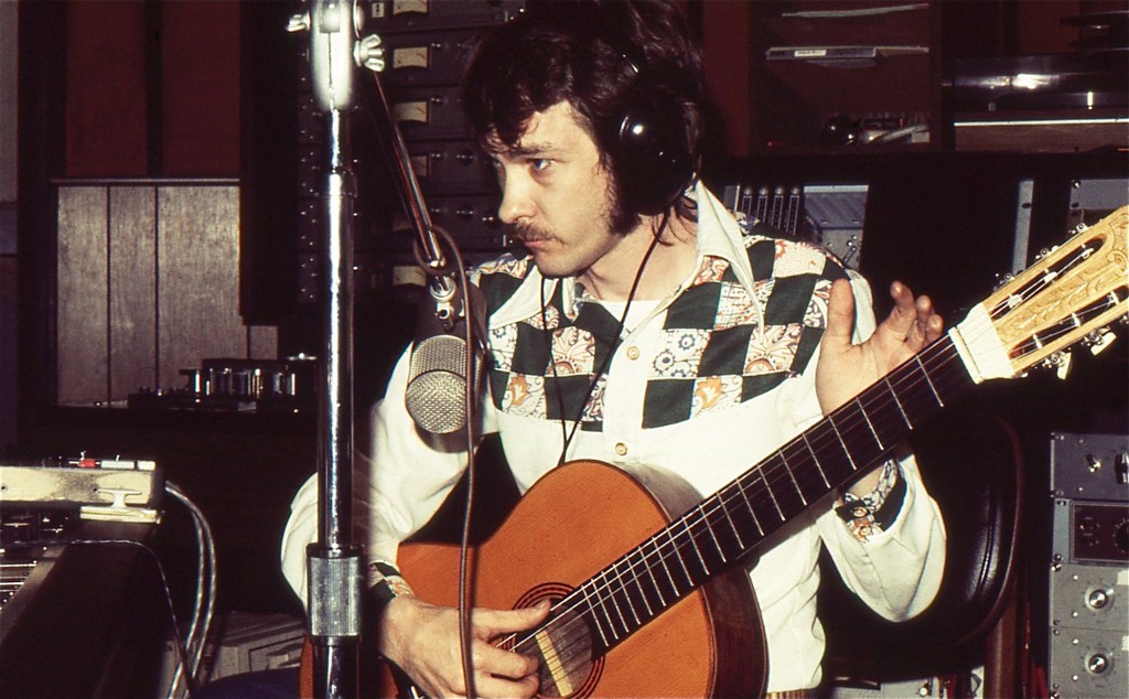 Stax icon Bobby Manuel to receive Brass Note on Beale Street October 20 ...